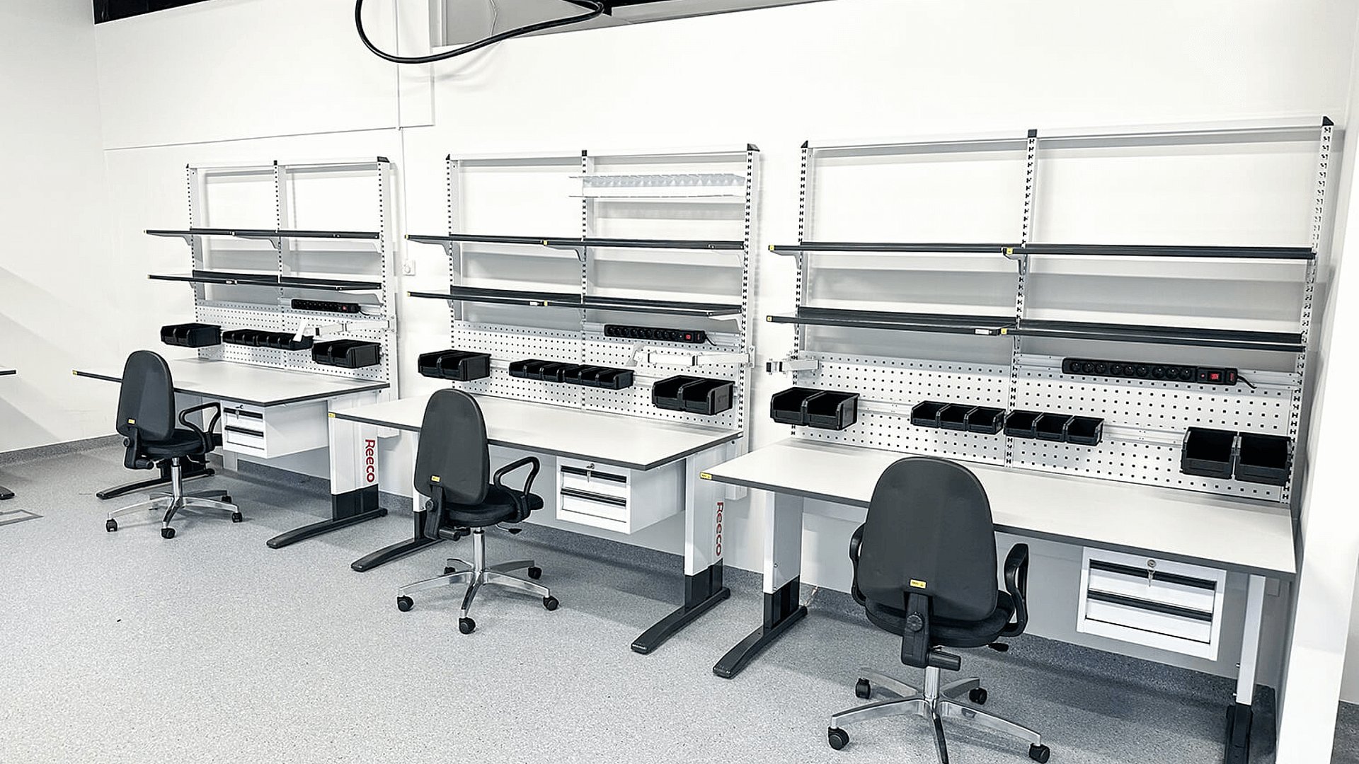 Reeco - ESD Tisch Premium 1830 x 750 mm, höhenverstellbar