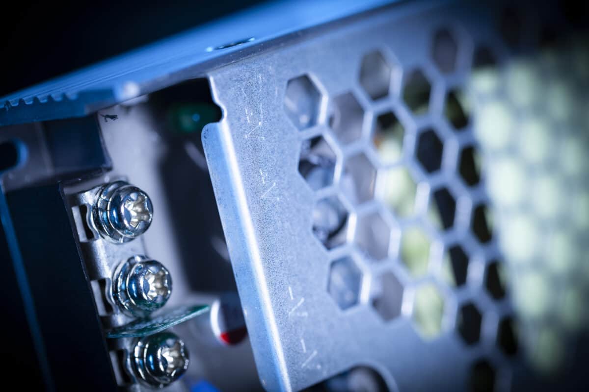 Stromversorgungen - Simpex Electronic AG