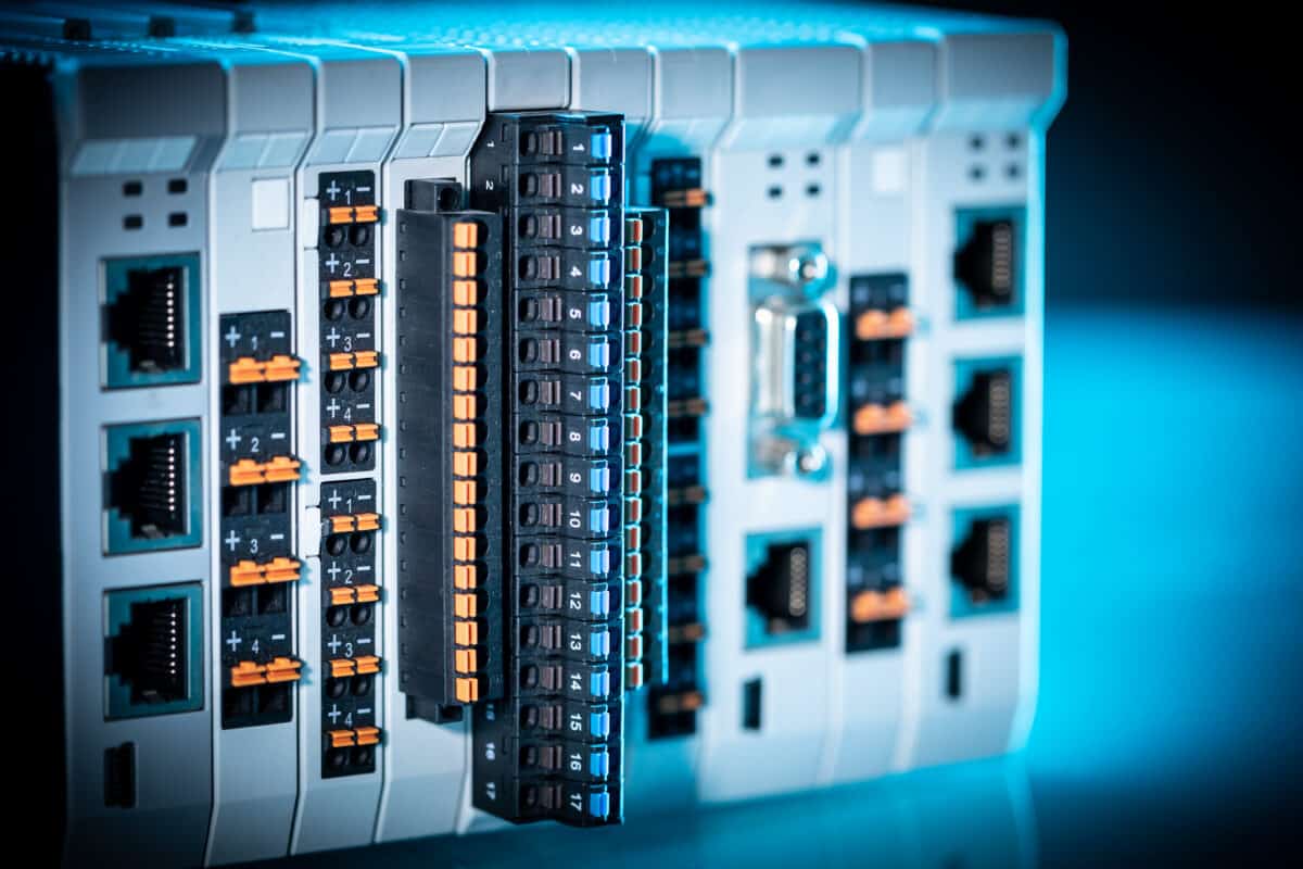 Schaltschrank­ausstattung Archives - Seite 18 von 28 - Simpex Electronic AG